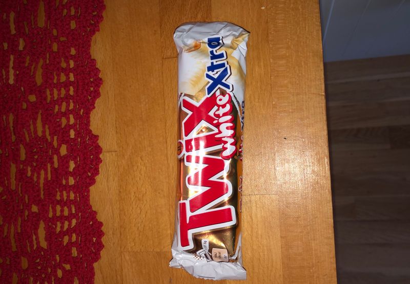 White extra, Twix | Noba
