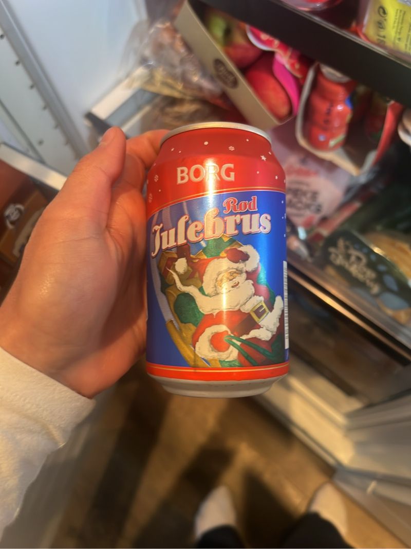 Rød julebrus, Borg | Noba